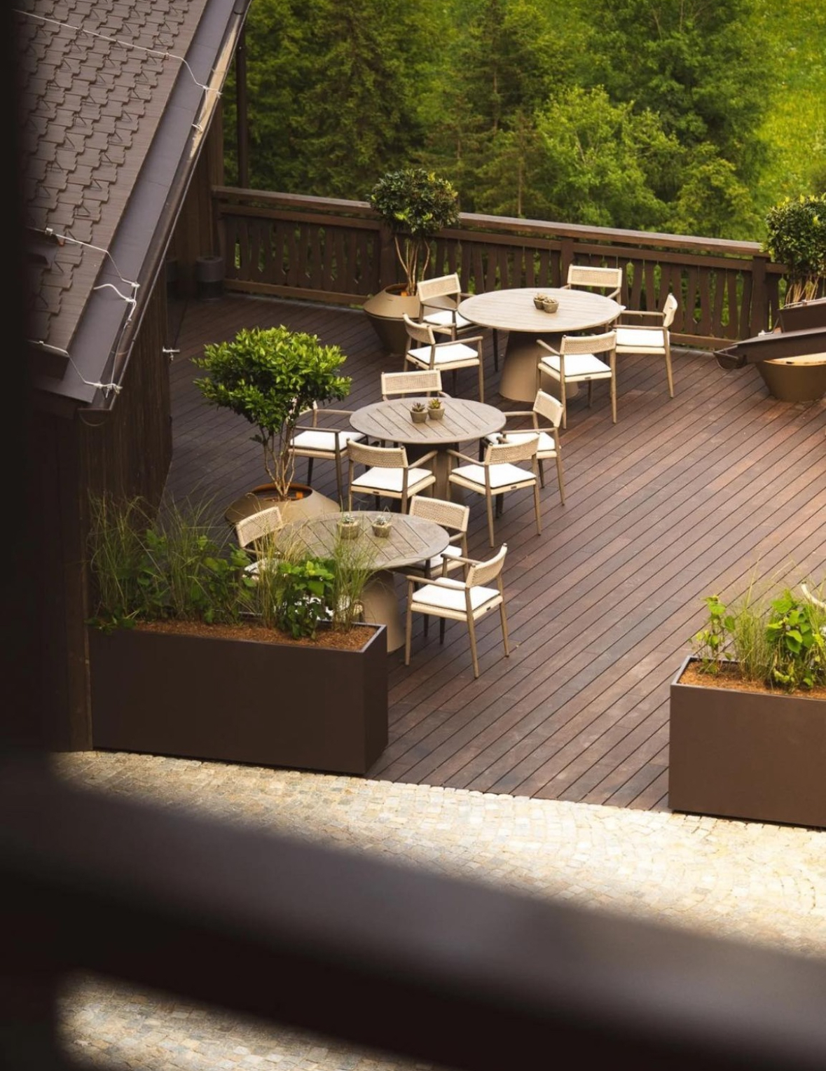 MAZU | LUXURY PLANTERS